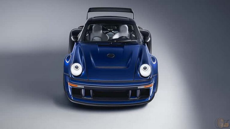 Singer creates a unique Porsche 964 on steroids (photo) | ТопЖир