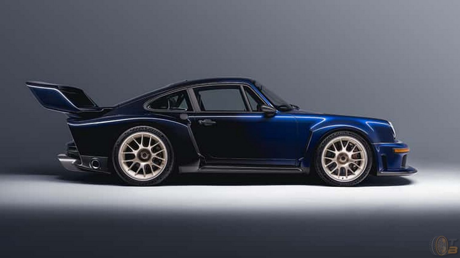 Singer creates a unique Porsche 964 on steroids (photo) | ТопЖир